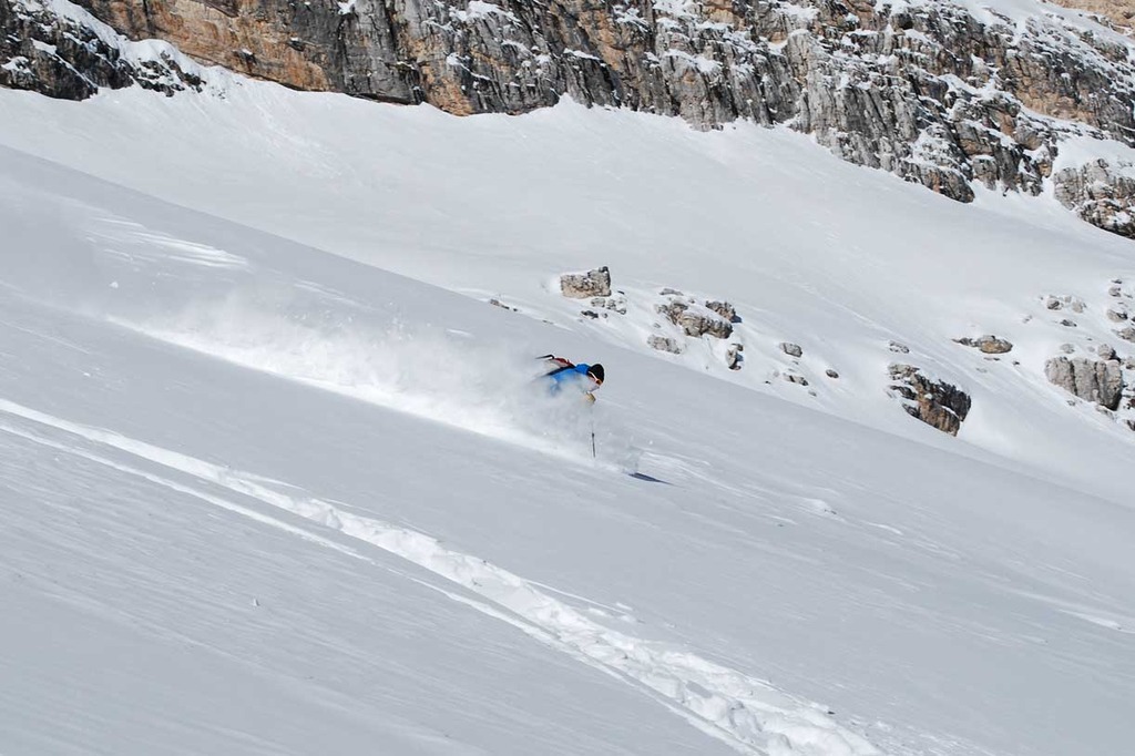 Off-piste skiing in Cortina d'Ampezzo - Dolomiti SkiRock