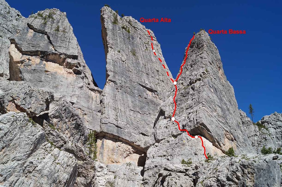 Via Normale Torre Quarta Bassa in 5 Torri - Dolomiti SkiRock